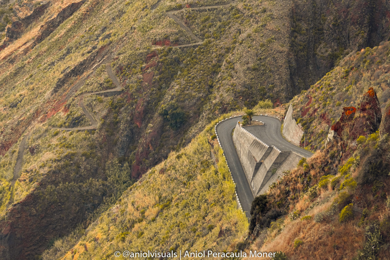 Driving in Madeira: best tips for a successful road trip - AniolVisuals