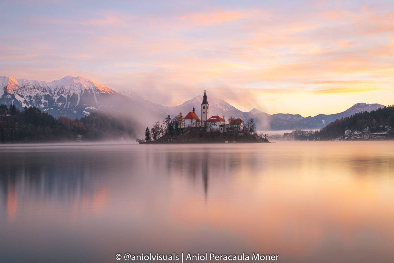 How to photograph Lake Bled? Top tips and photo spots - AniolVisuals